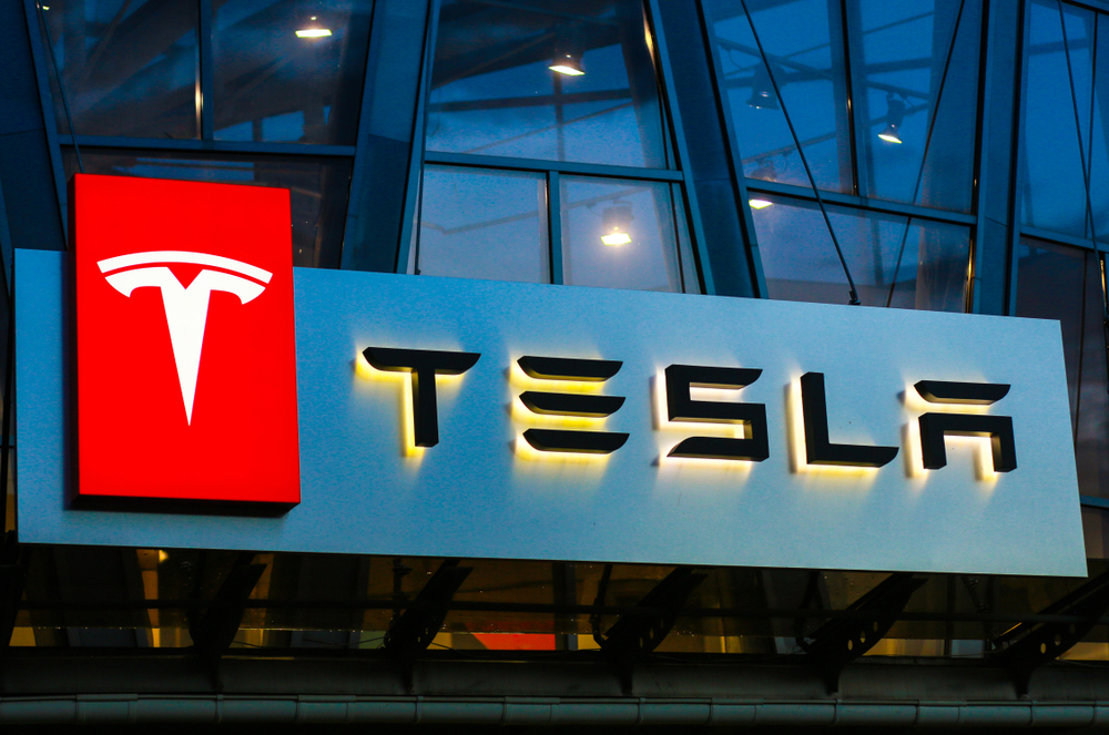 Customer Service Lessons Learned From Tesla HR Daily Advisor